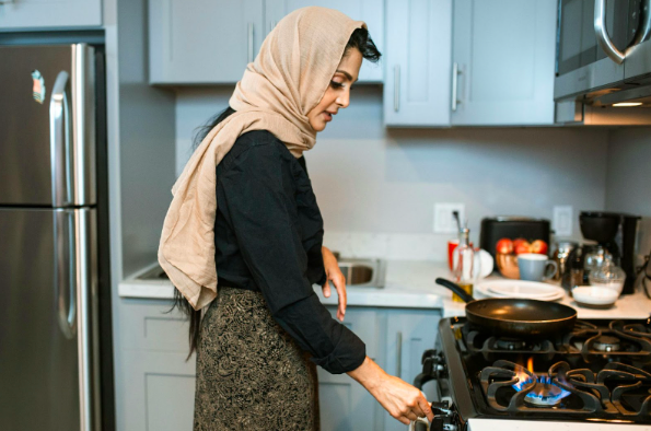 Pots, Pans, and Performance: Choosing the Right Cookware for Your ...